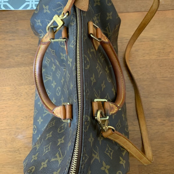 Louis Vuitton | Other | Authentic Louis Vuitton Speedy Monogram Bag ...